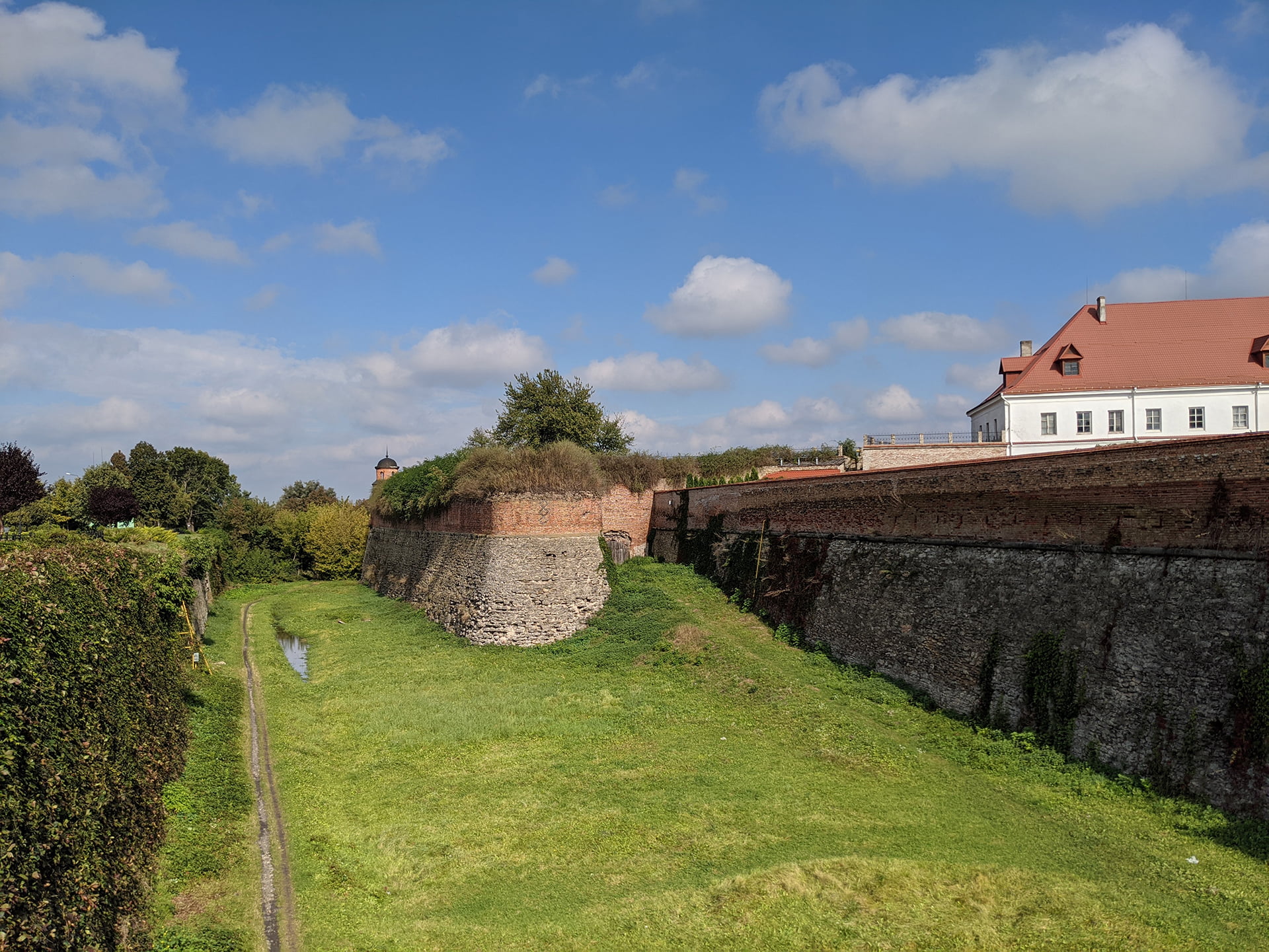 Welcome to Ukraine Guide - Ukraine Guide